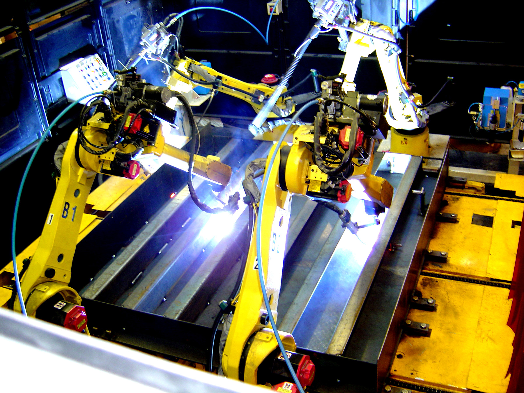 Robotic Welding Ensures Consistent Quality & Precision - Serco